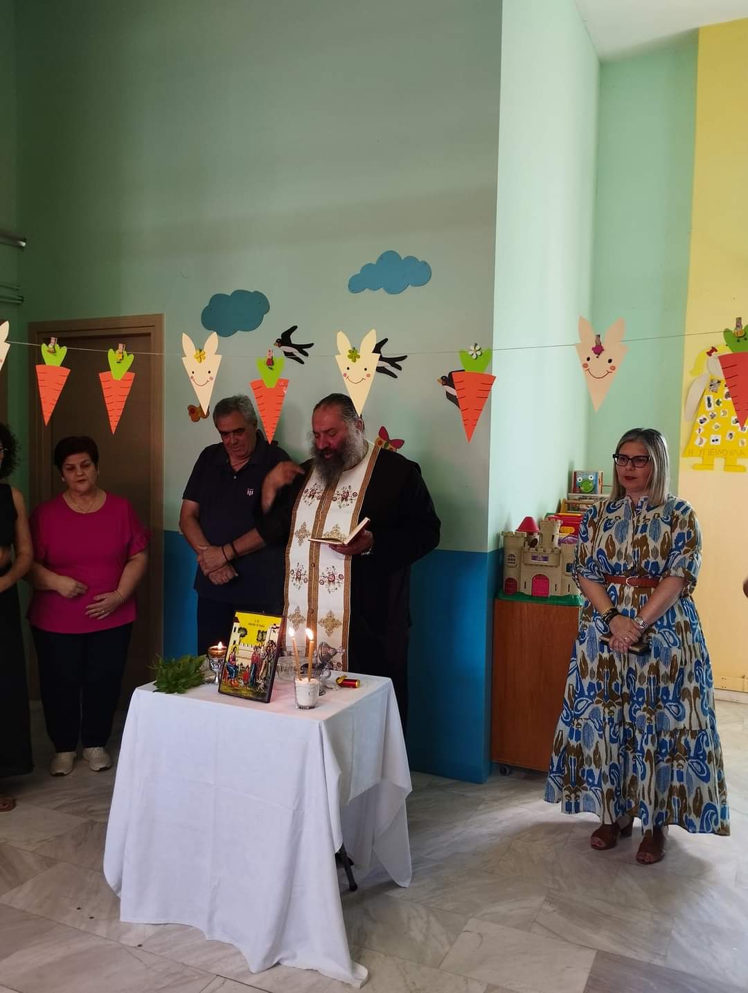 ΑΓΙΑΣΜΟΣ ΔΗΜΟΤΙΚΟΥ ΠΑΙΔΙΚΟΥ ΣΤΑΘΜΟΥ - Δήμος Διρφύων Μεσσαπίων